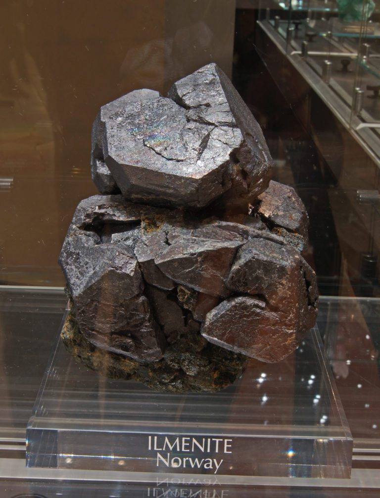 How Do Minerals Get Their Names?