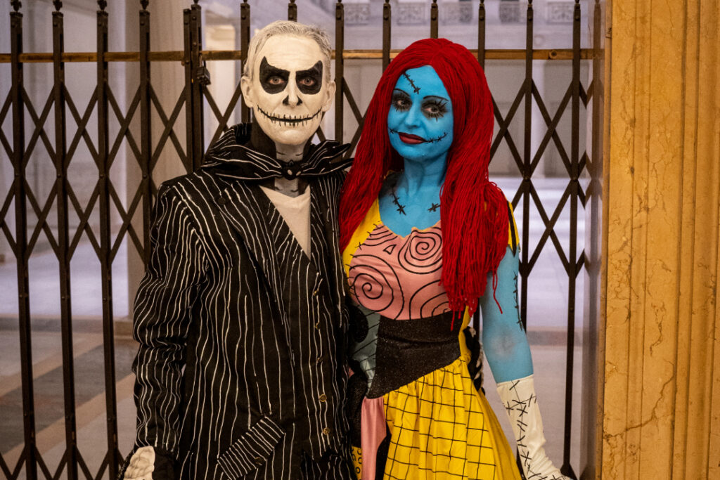 Haunted Museum (21+)